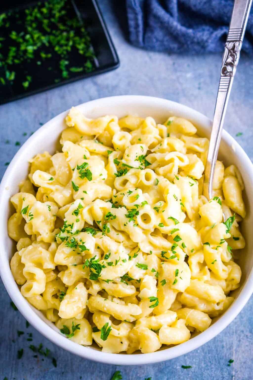 Instant Pot Mac and Cheese - The Kitchen Girl