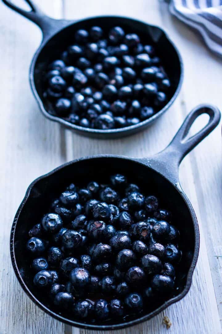 Best Blueberry Crisp (5 minute prep!) - The Kitchen Girl