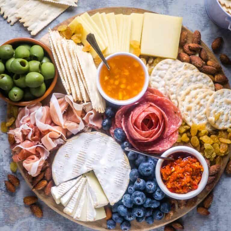 How To Make a Simple Charcuterie Board - The Kitchen Girl